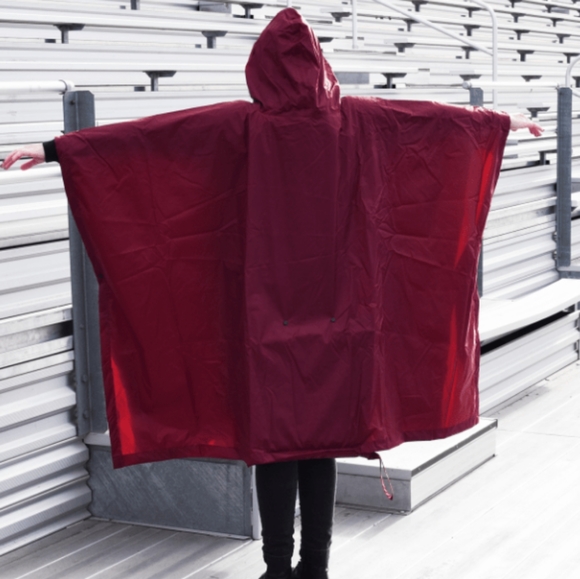 Jackets & Coats | 4 Slicker Seat Premium Ponchos With Stadium Seat ...